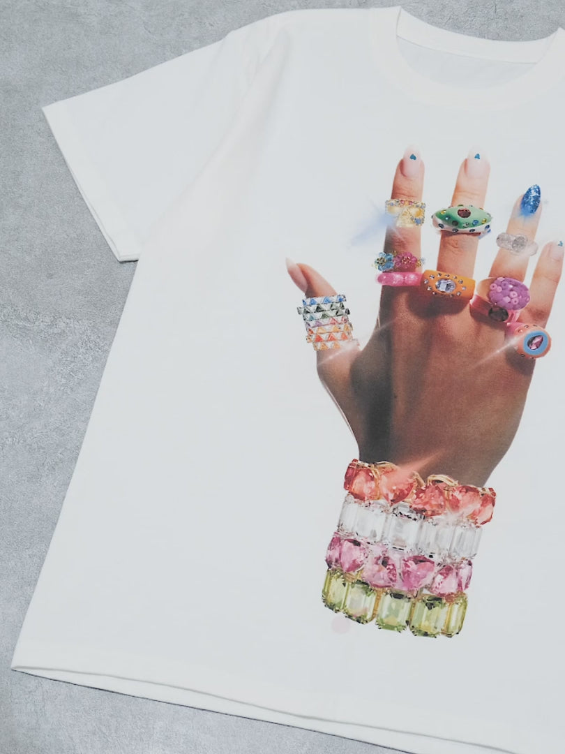 BOUNCE BACK© Colorful Art Bracelet and Ring T-shirt – NOISSEY